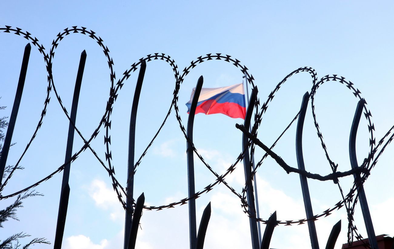EU hits Russia's shadow fleet and Putin's inner circle with new sanctions