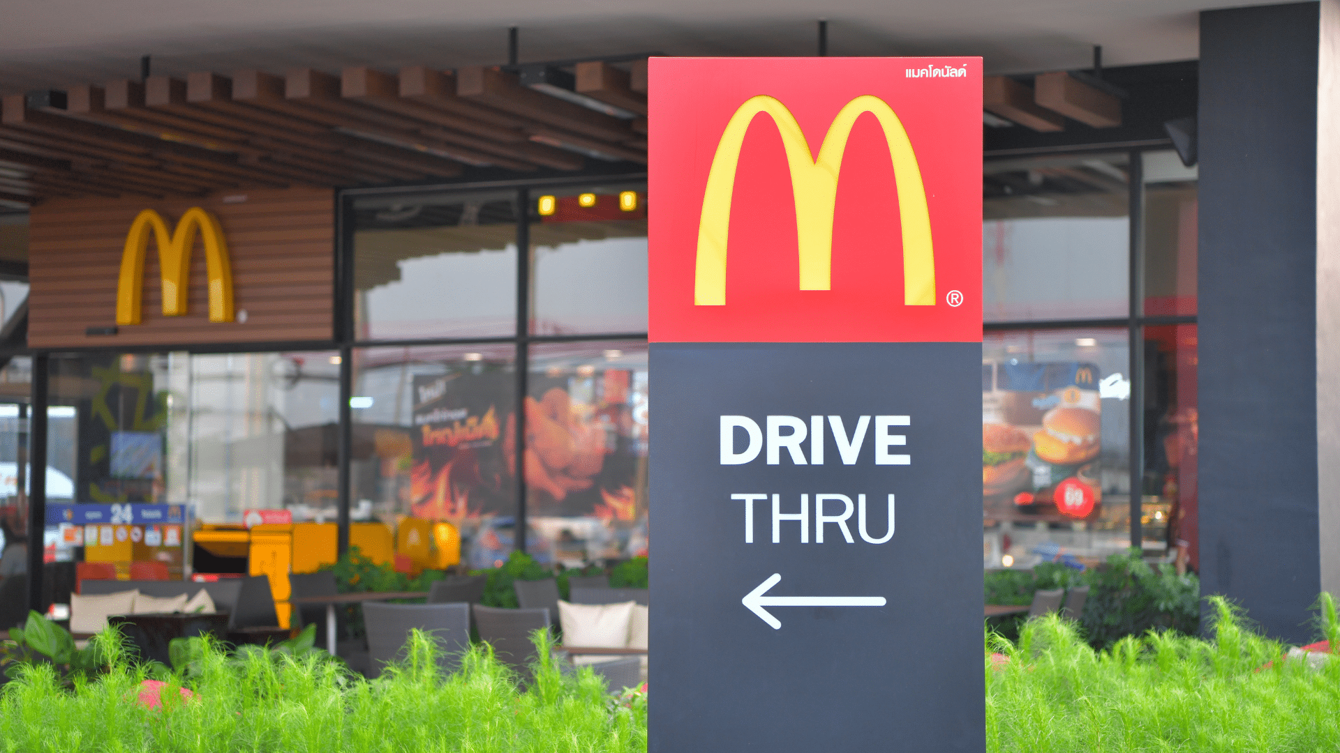 Is McDonald’s adding a $1 fee to drive-thru orders? Customers want answers