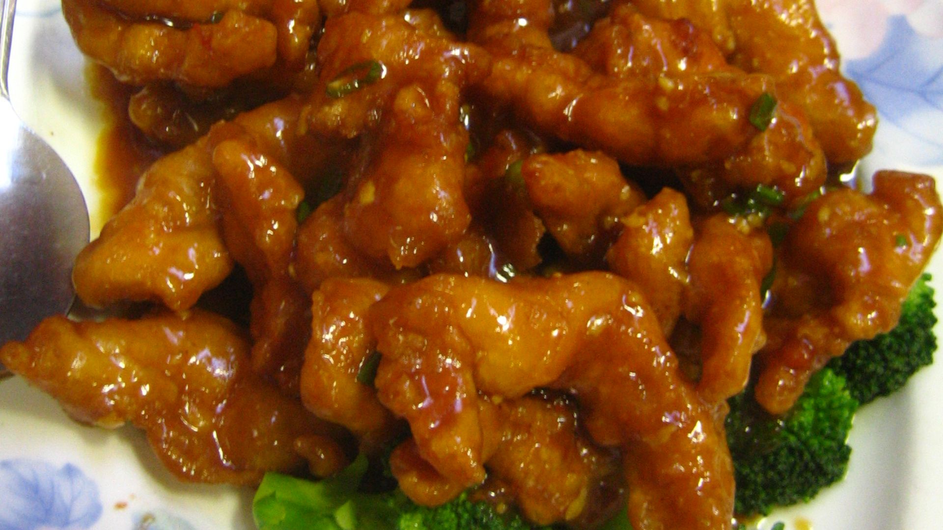 20 unhealthy Chinese takeout dishes you need to eat less of