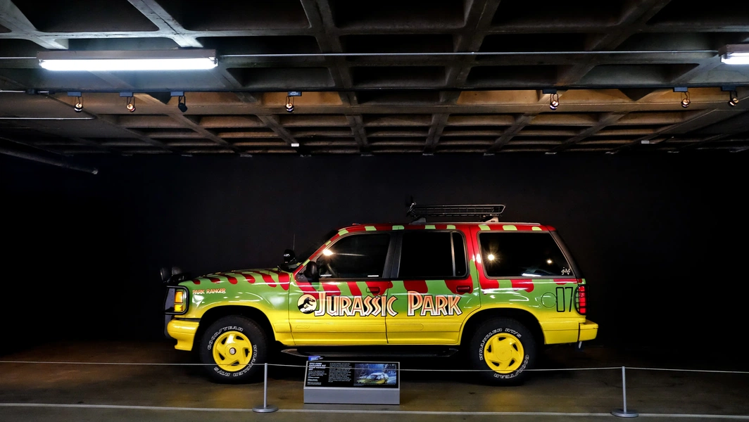 10 iconic custom cars by George Barris