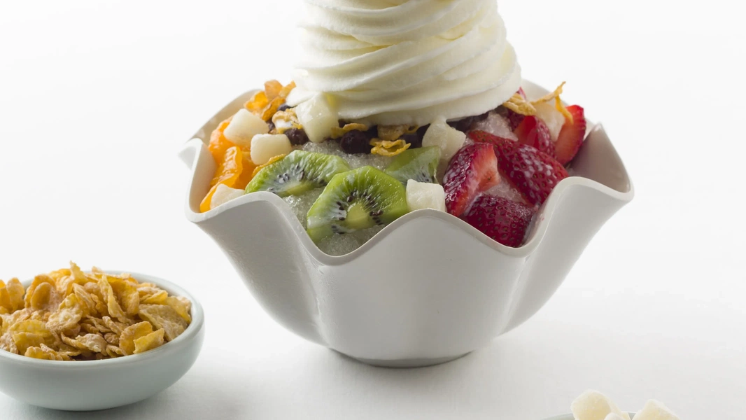 10 bite-sized desserts with global flavors and creative twists