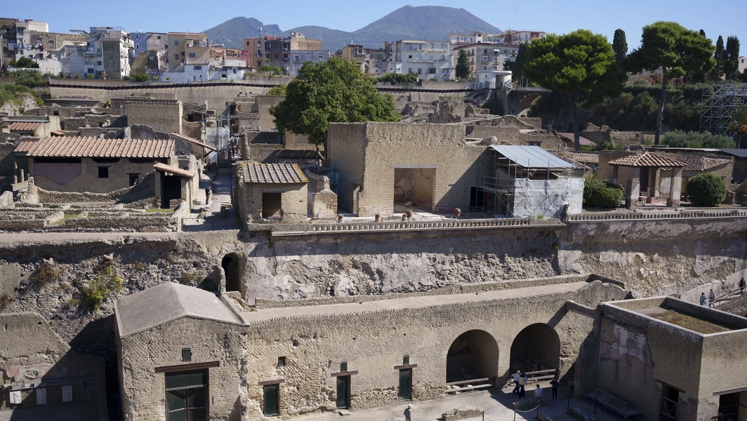 7 remarkable landmarks across the globe