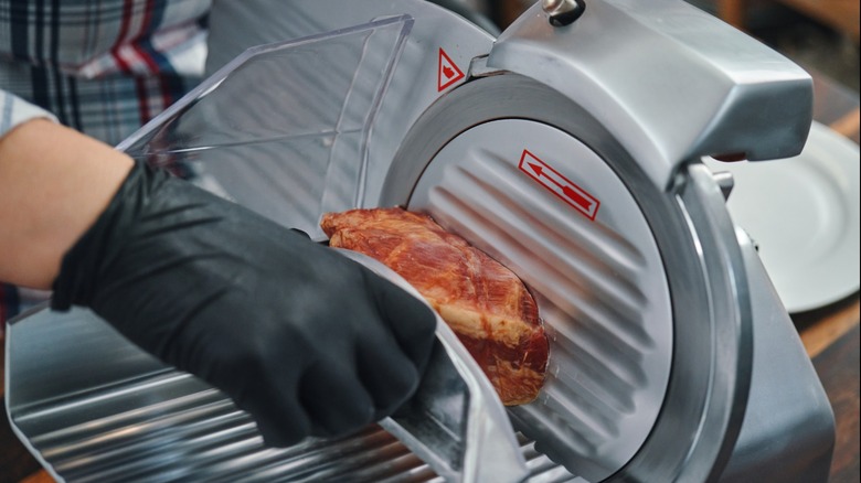 The one step you can't afford to skip when using a meat slicer