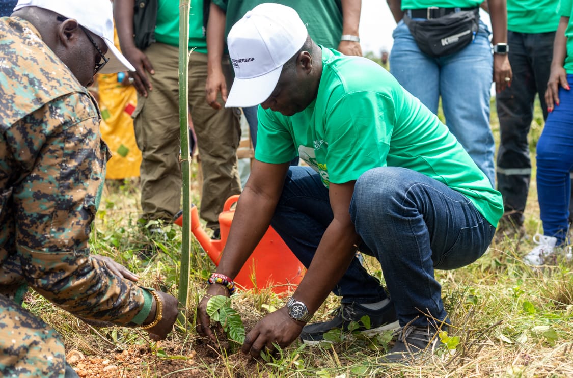 Karpowership Ghana leads community tree planting exercise in Essikado