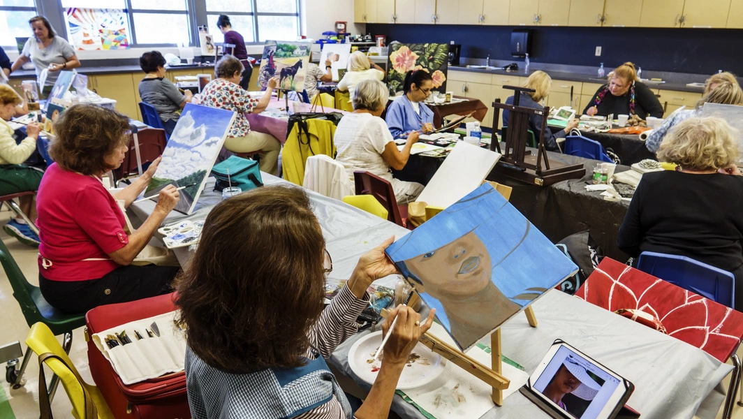 16 flexible and fulfilling jobs for retirees