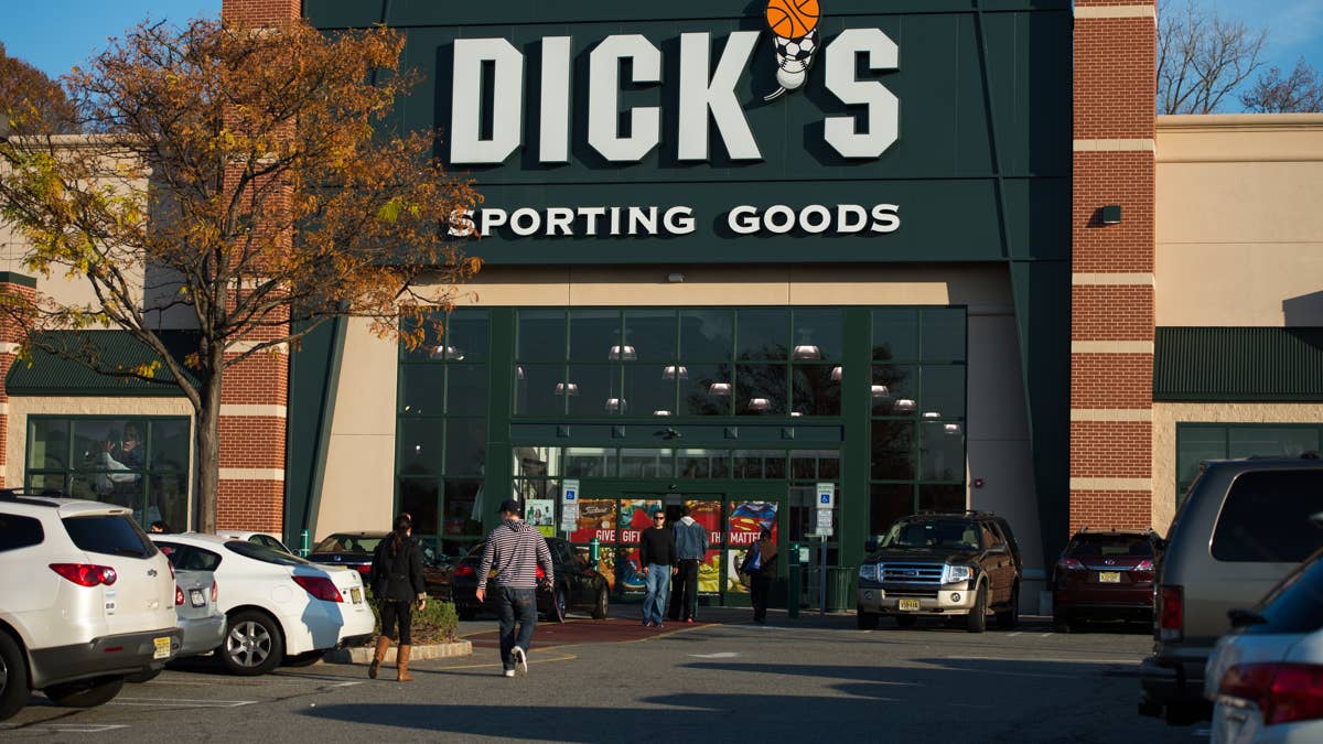 Dick's Sporting Goods CEO sees writing on the wall for consumers