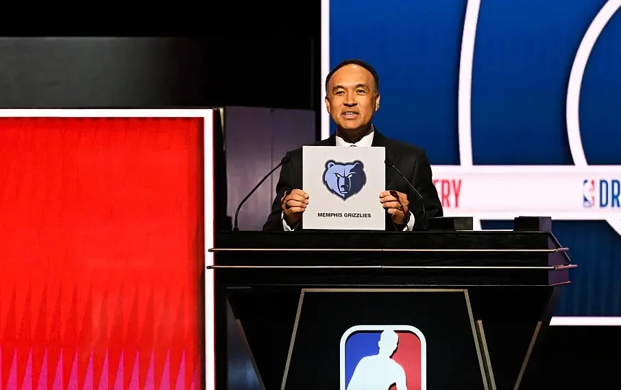 Grizzlies eye second lottery pick to speed rebuild