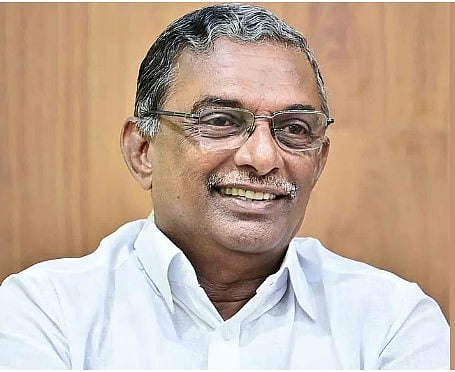 CPM suspends Padmakumar