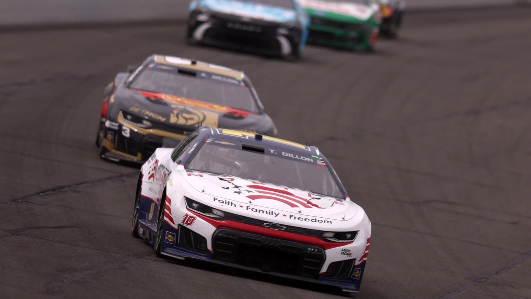 4 iconic patriotic NASCAR paint schemes