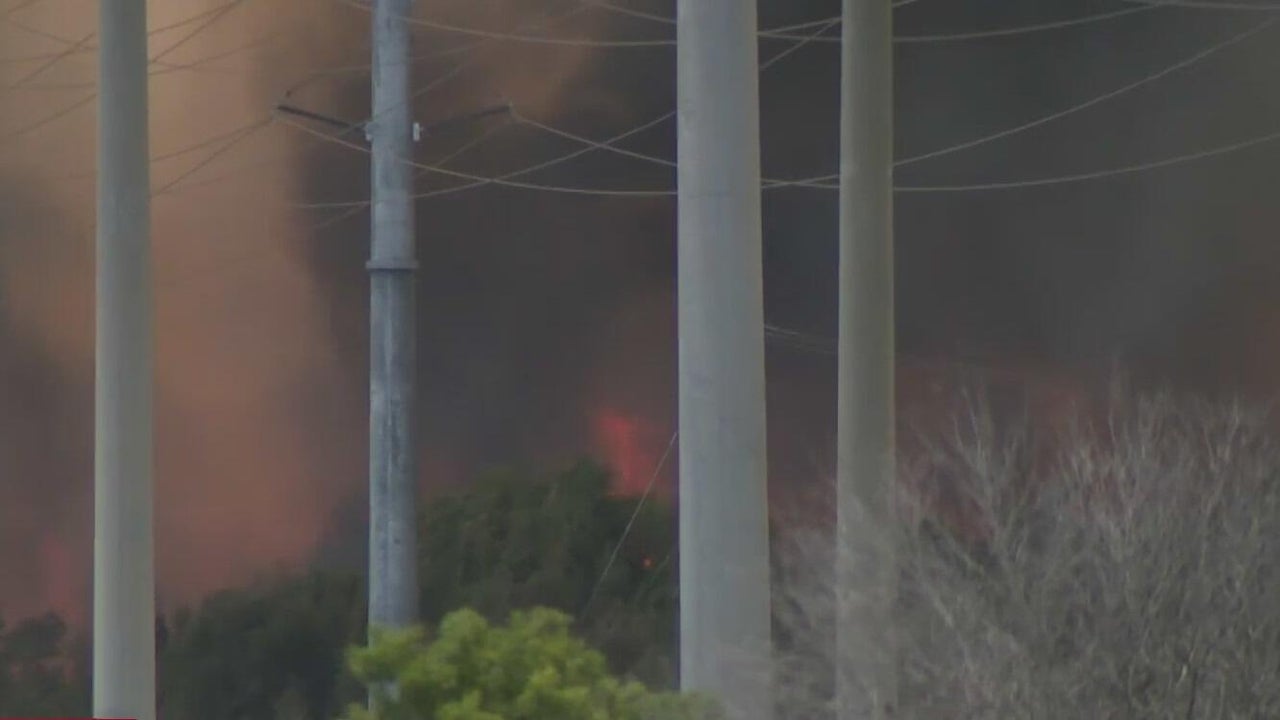 Breaking: Massive fire erupts near Miami cement plant: Thick smoke ...