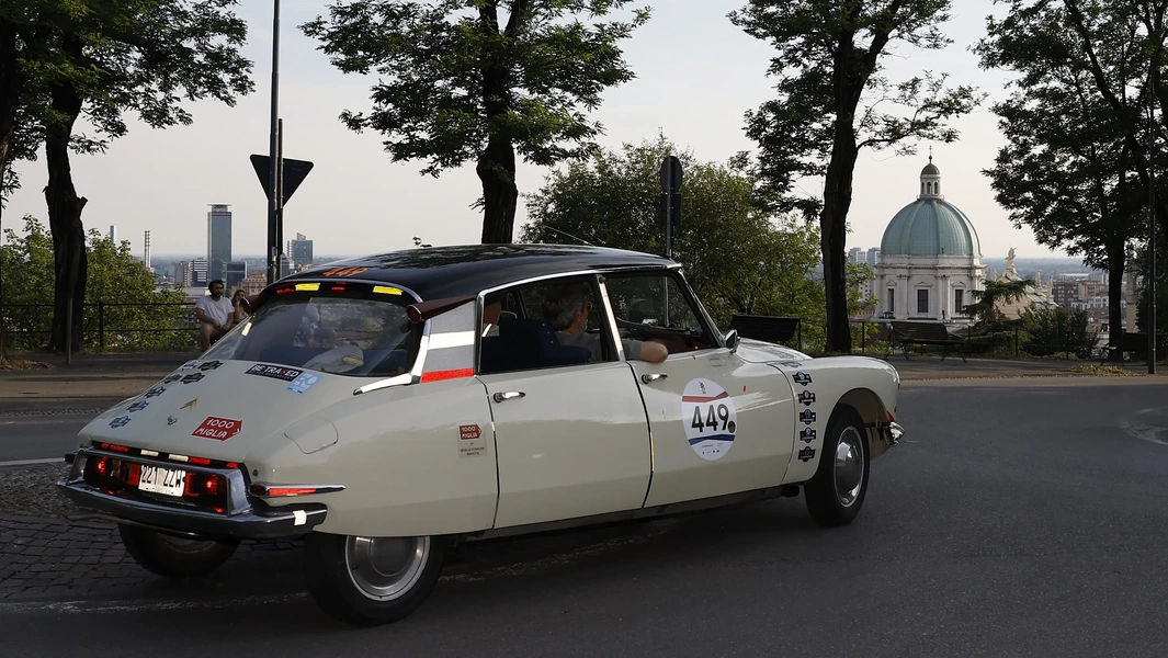 7 iconic cars that shaped automotive history