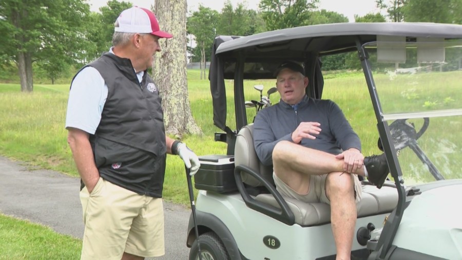 30th annual Munchak Golf Classic awards scholarship to Honesdale grad