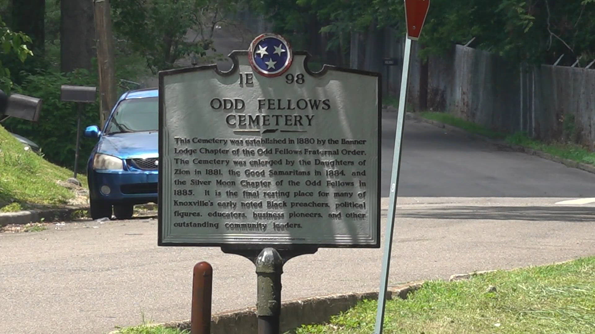 Volunteers restore gravestones at Knoxville's Odd Fellows Cemetery