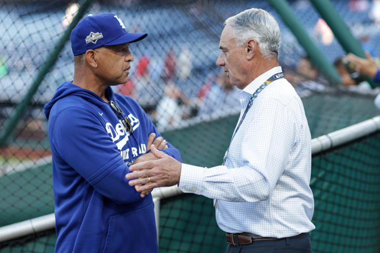 With MLB lockout looming, Dodgers fed up being political pawn in labor ...