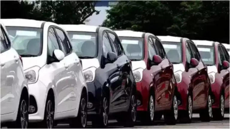Auto sales hit record high in May