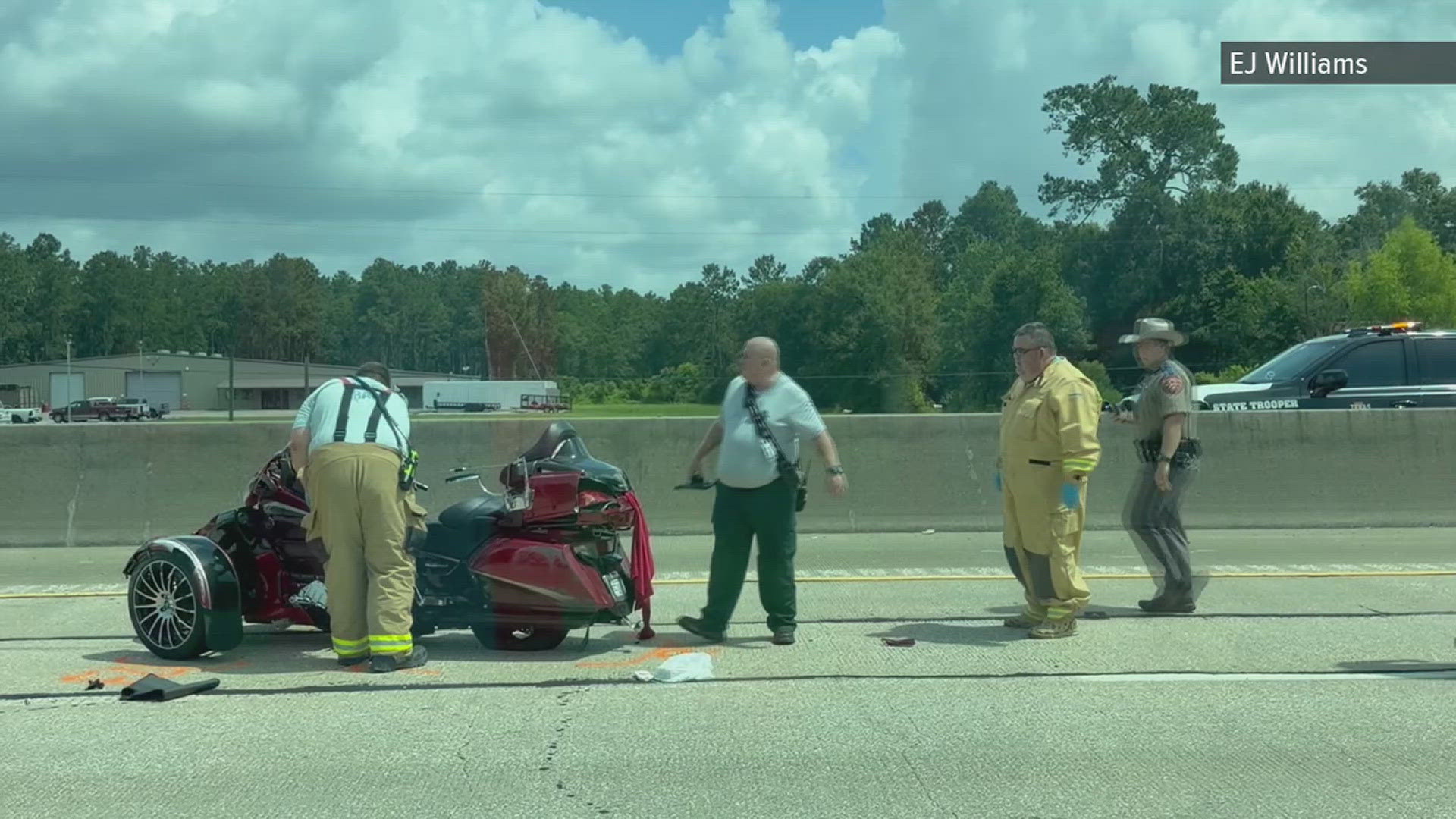 Couple dies after blowout sends motorcycle into barrier on I-10 in ...