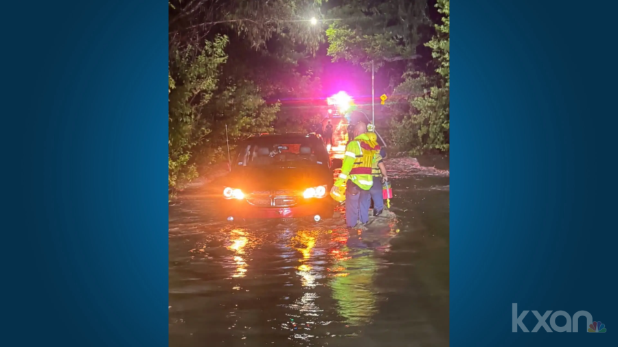 Austin firefighters warn drivers: Avoid flooded roads as flash flooding ...