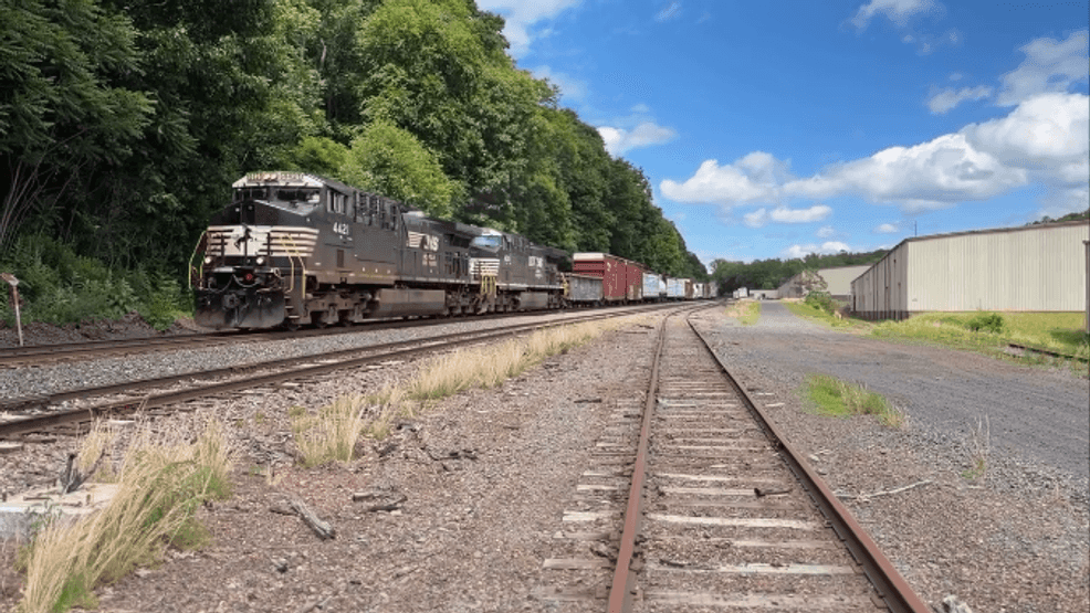 Reports: Person struck by Norfolk Southern freight train in Luzerne County