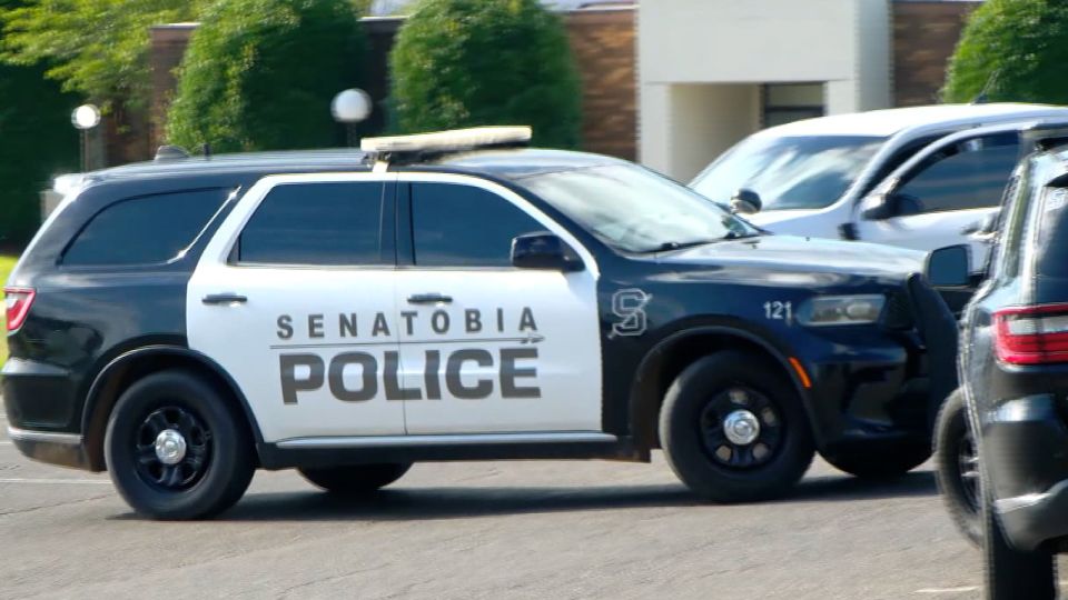 Mississippi child killed after police shoot at vehicle while responding ...