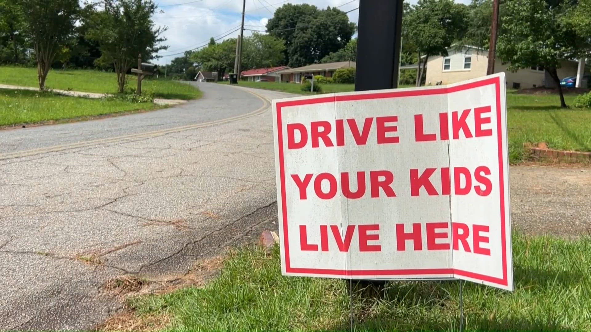 Neighbors alarmed by recent shootings in Warner Robins