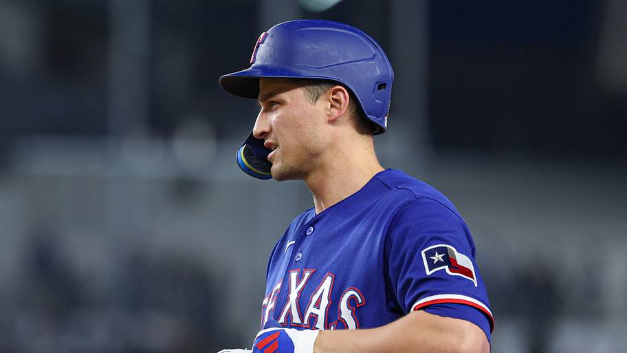 Rangers injury update: Fans furious as Corey Seager heads back to the ...