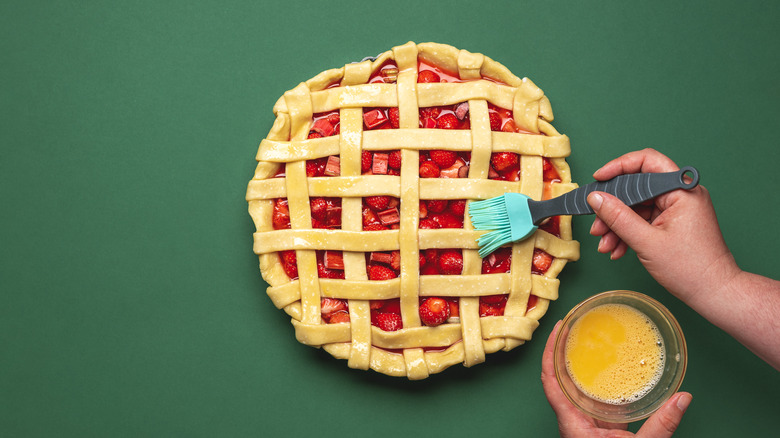 12 types of pie crust washes and how they affect your dough
