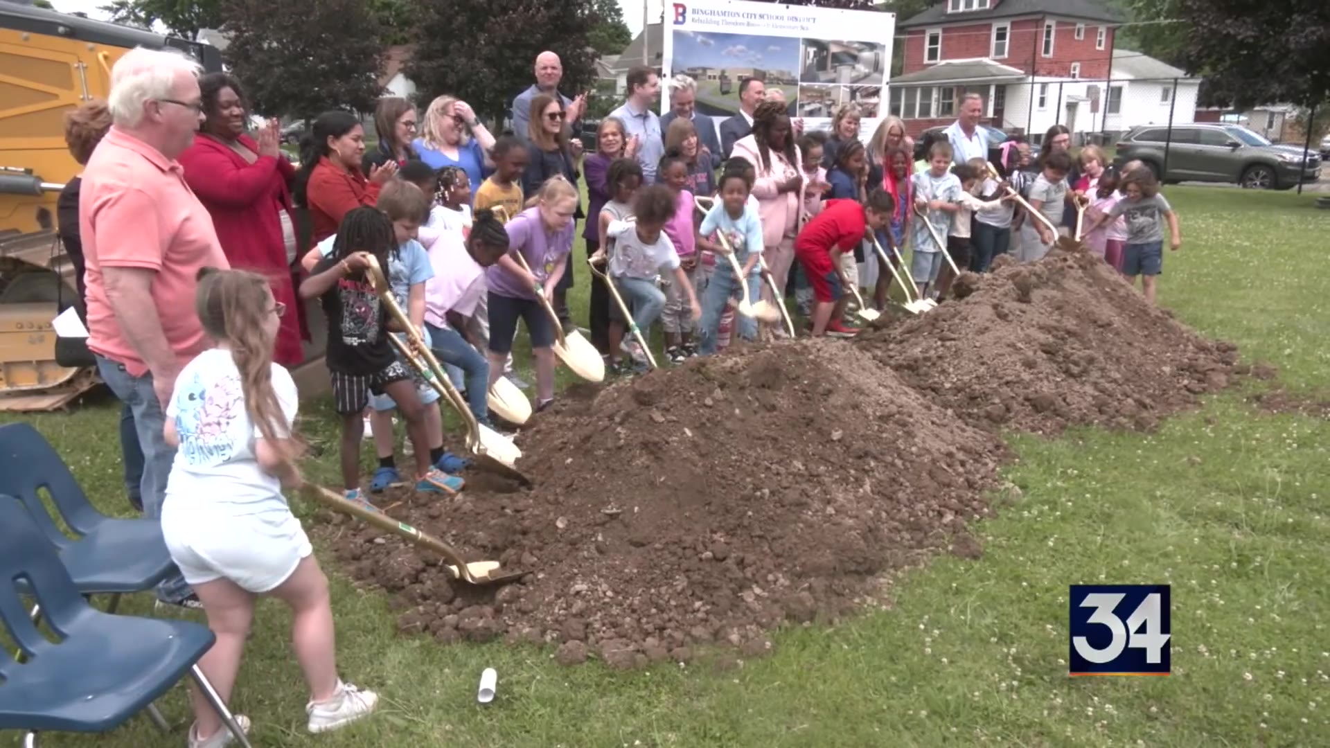 Officials start Theodore Roosevelt Elementary renovations