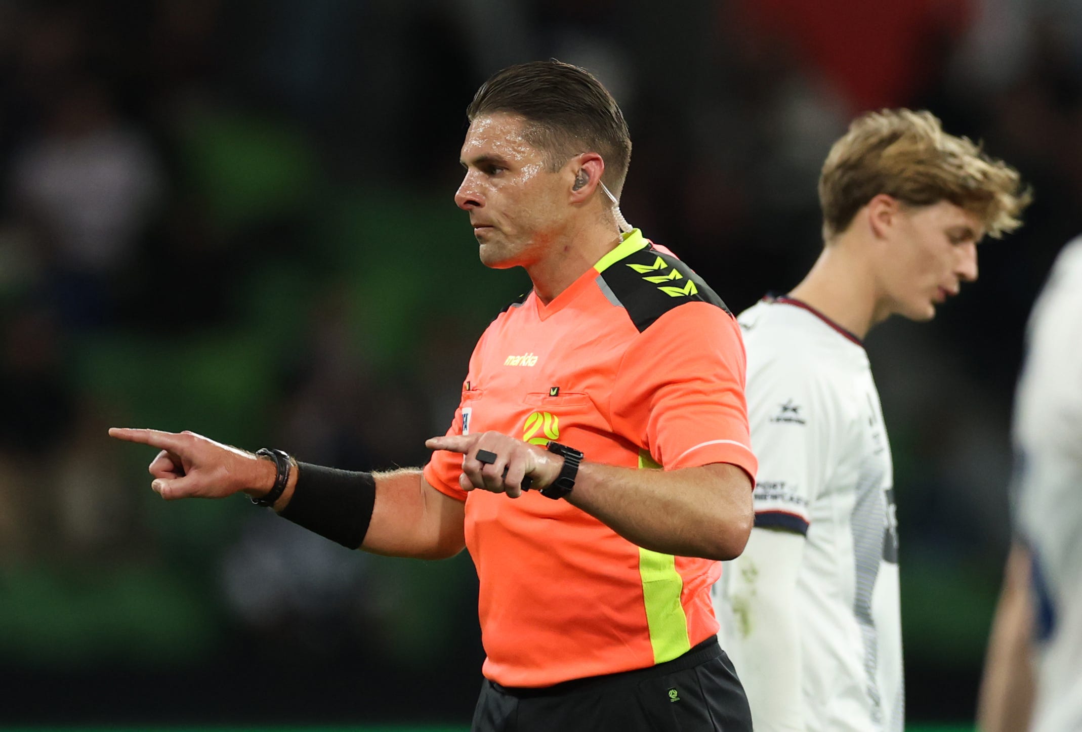 FIFA clears World Cup referee accused of making racist gesture