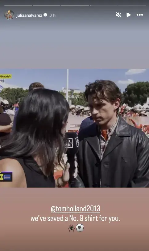 El inesperado mensaje que recibió Julián Álvarez de Tom Holland, actor ...