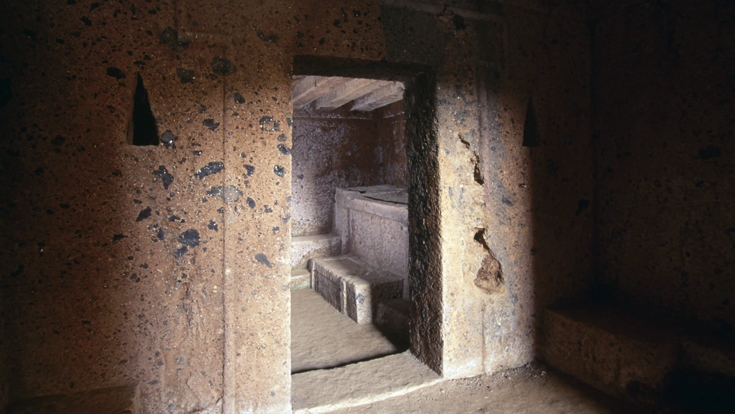 Ancient discoveries shed light on past collapses and modern risks