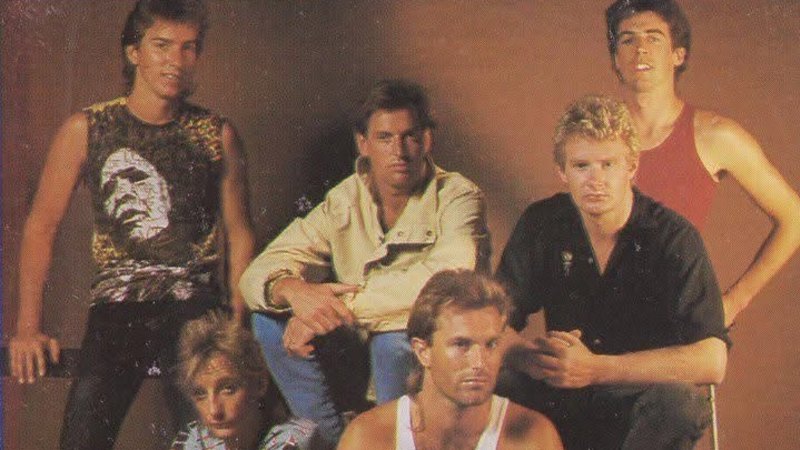 Legendary Aussie bands Men at Work and Australian Crawl reunite for ...