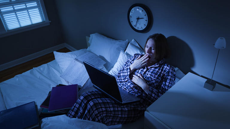 When you go to bed late, this is what happens to your blood pressure