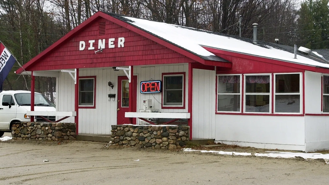 10 charming small-town restaurants across America