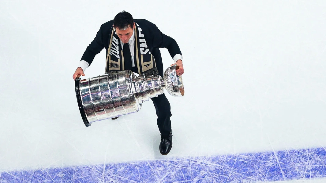 Hurricanes blank Golden Knights to win Stanley Cup