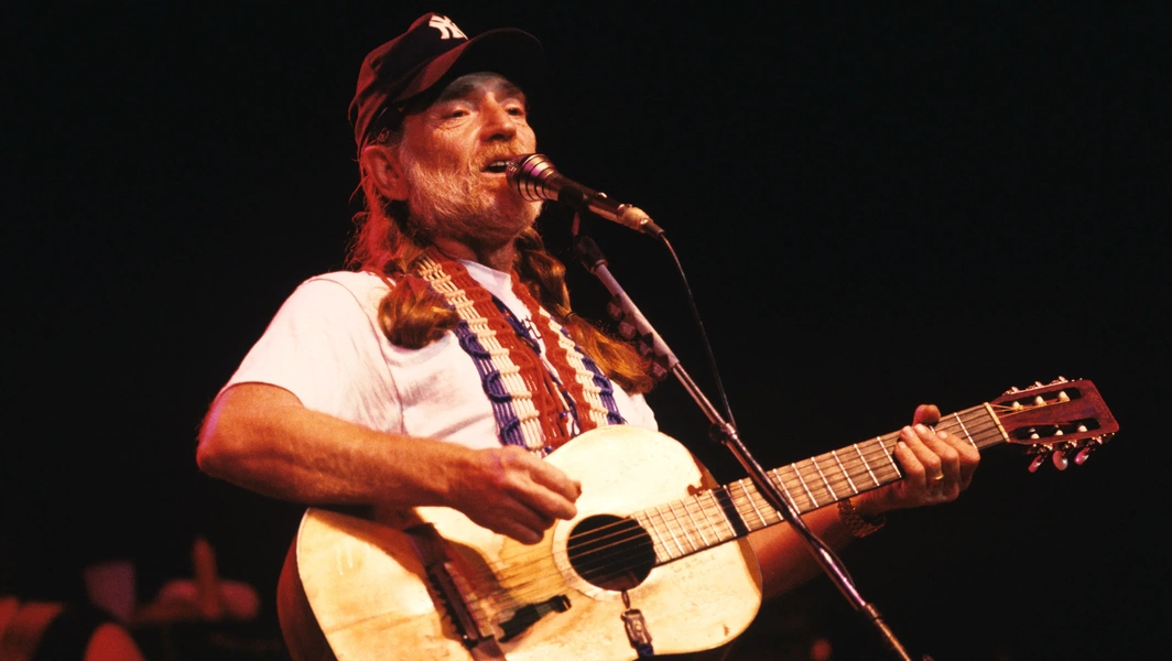 15 legendary country music icons