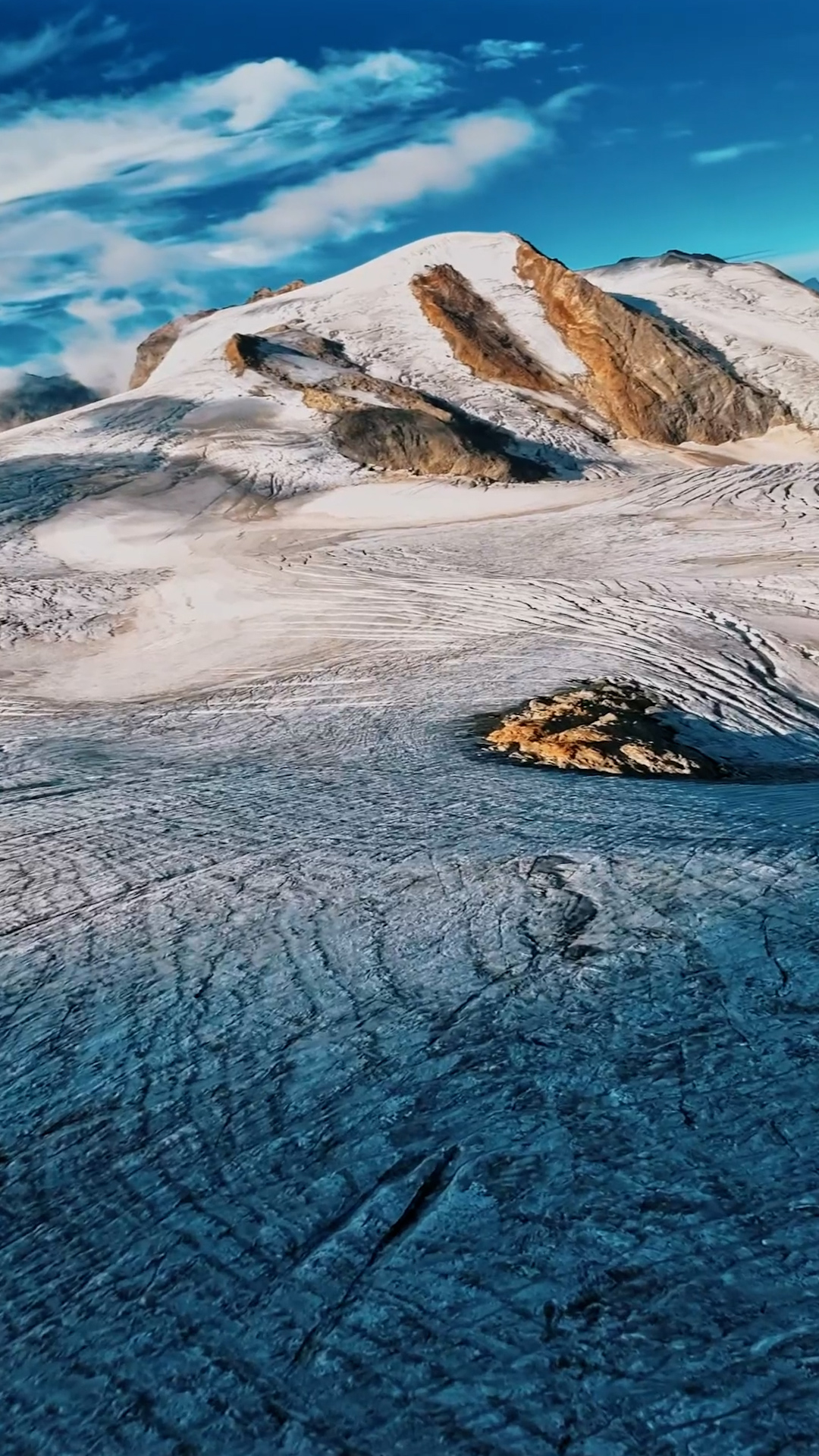 Incredible flights over icebergs & glaciers by FPV drone, part 3