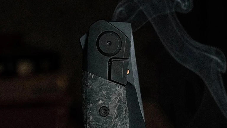 A legendary chef’s knife maker crafts a stunning EDC folder