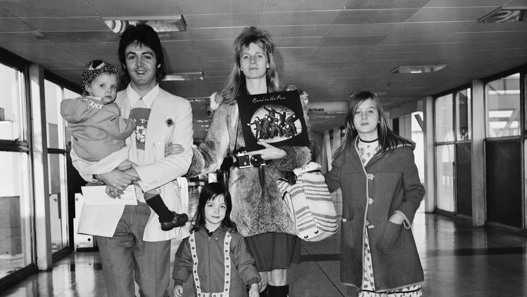 5 lives of Paul McCartney's children