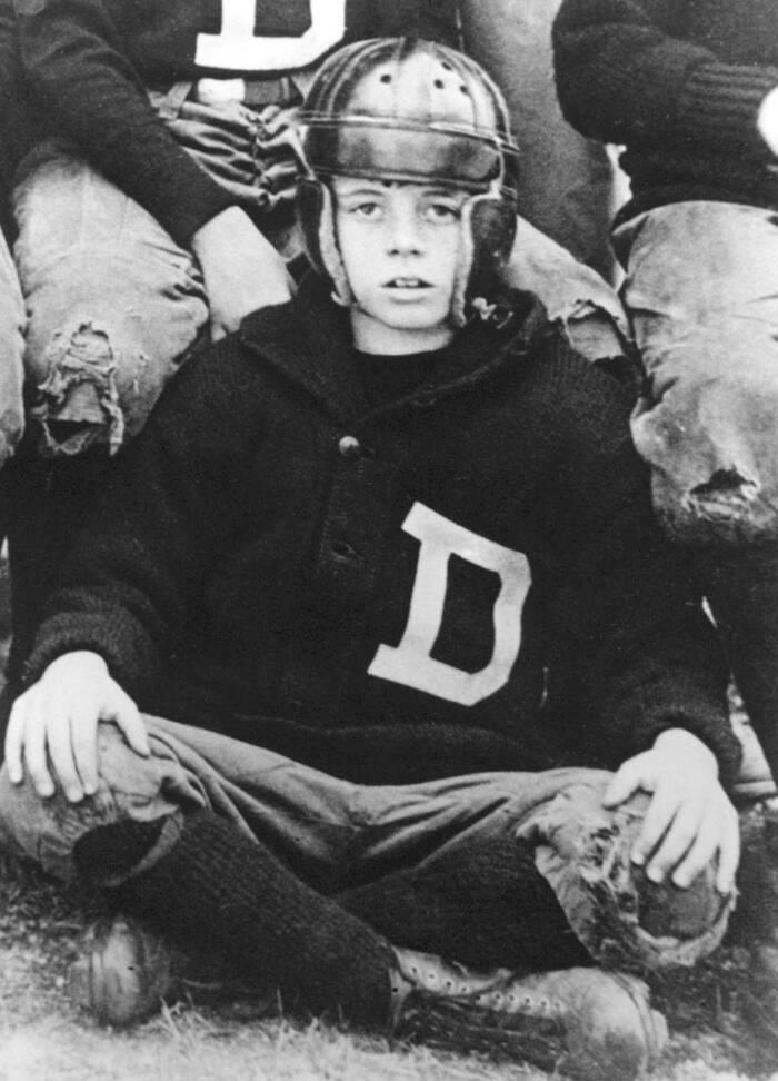 44 illuminating photos of John F Kennedy, from his World War II heroism ...