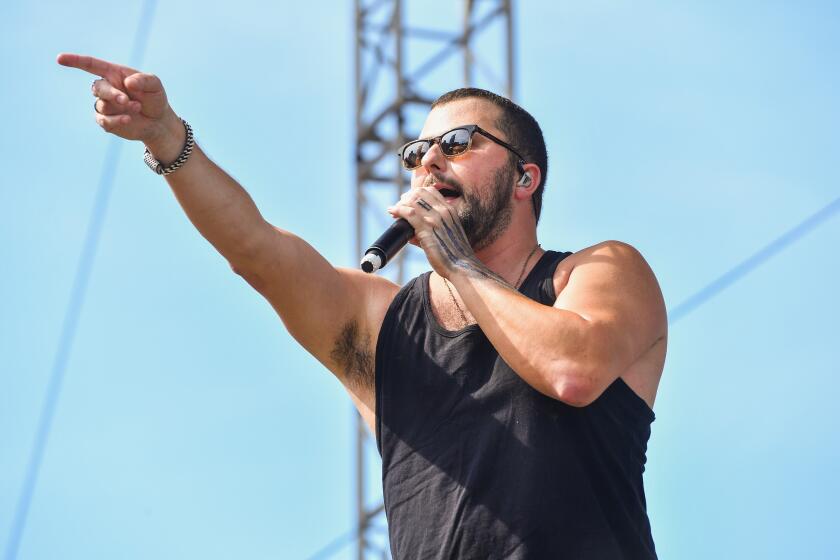 Country singer Tyler Farr canceled show because of a farm accident that ...