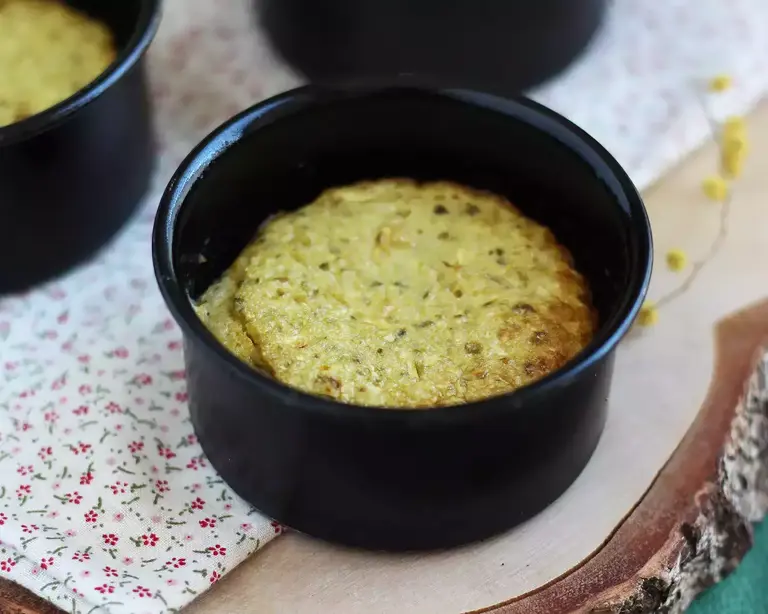 Zucchini och pestoflans - glutenfria