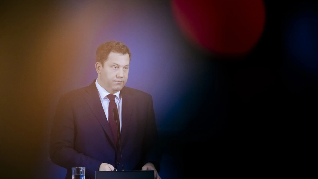 Klingbeil weist Steuerreform-Bericht zurück