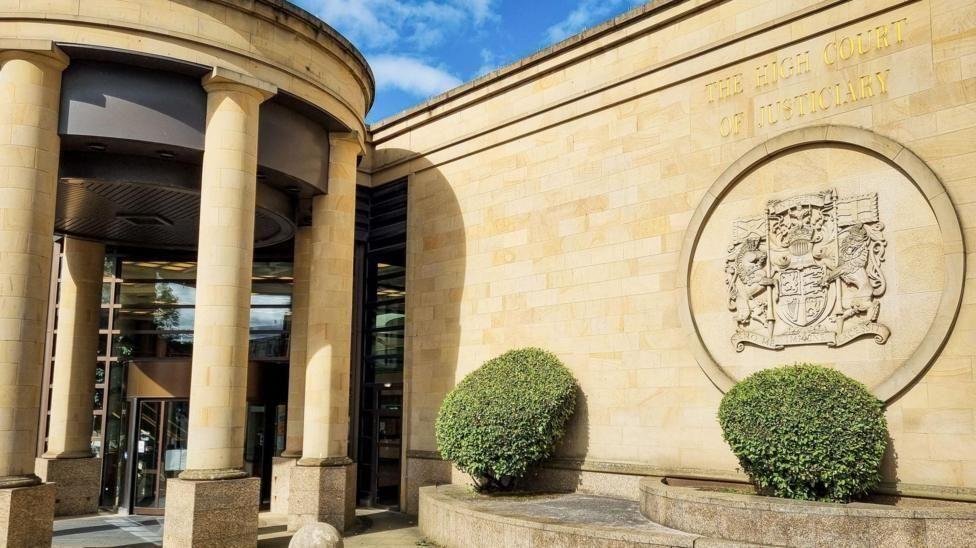 River City actor 'no angel' - but denies assaulting women