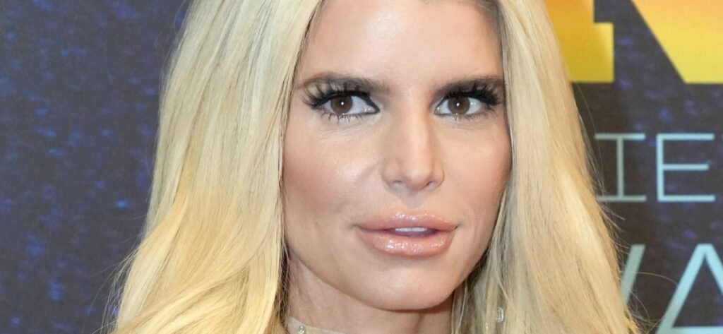 Jessica Simpson recalls pressure to match Britney Spears and Christina ...
