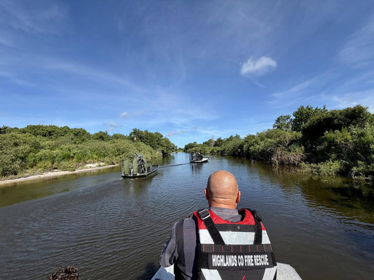 3 dead after airboat capsizes in Highlands County