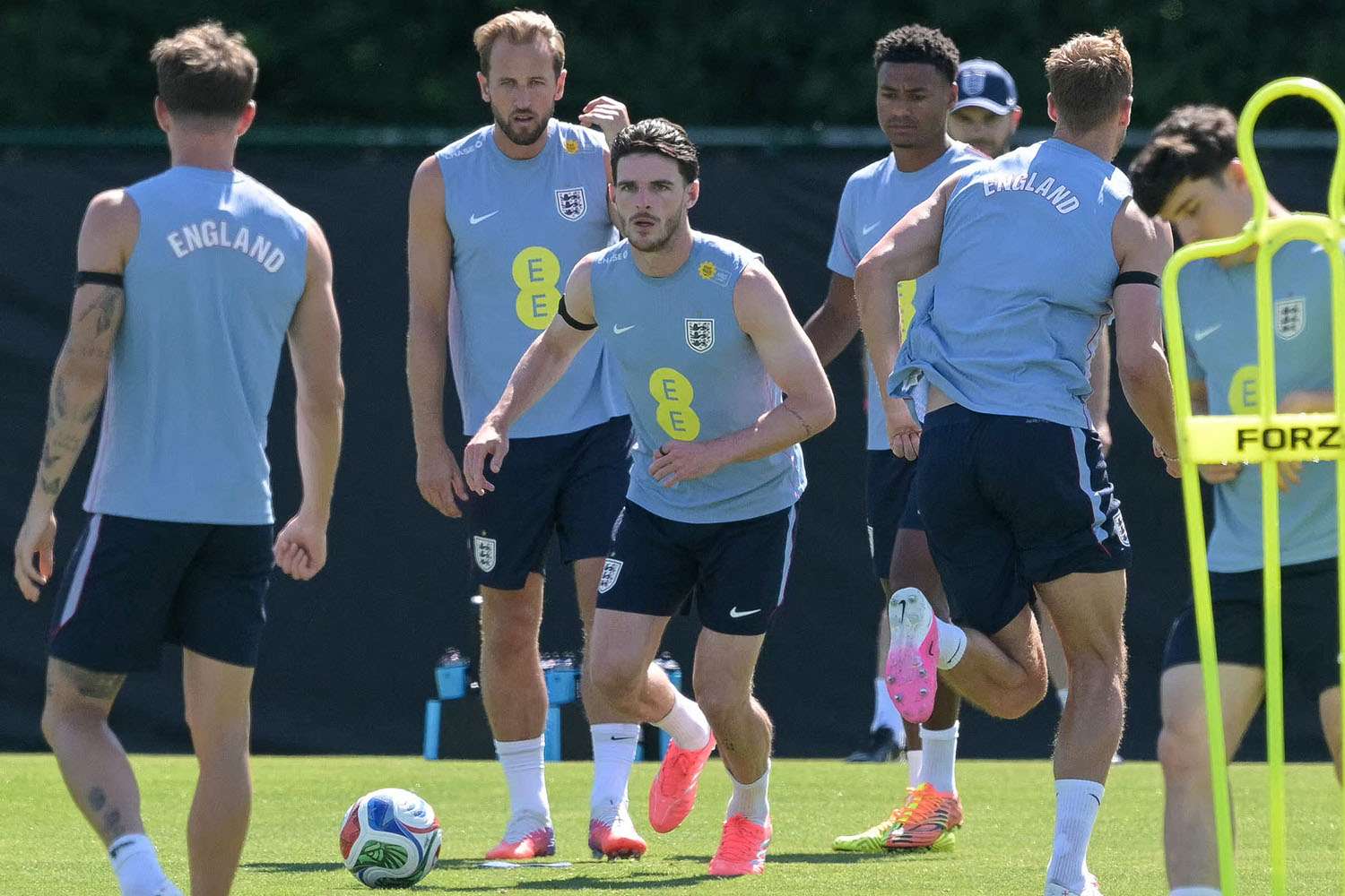 $18K worth of World Cup gear stolen from England's national soccer team ...