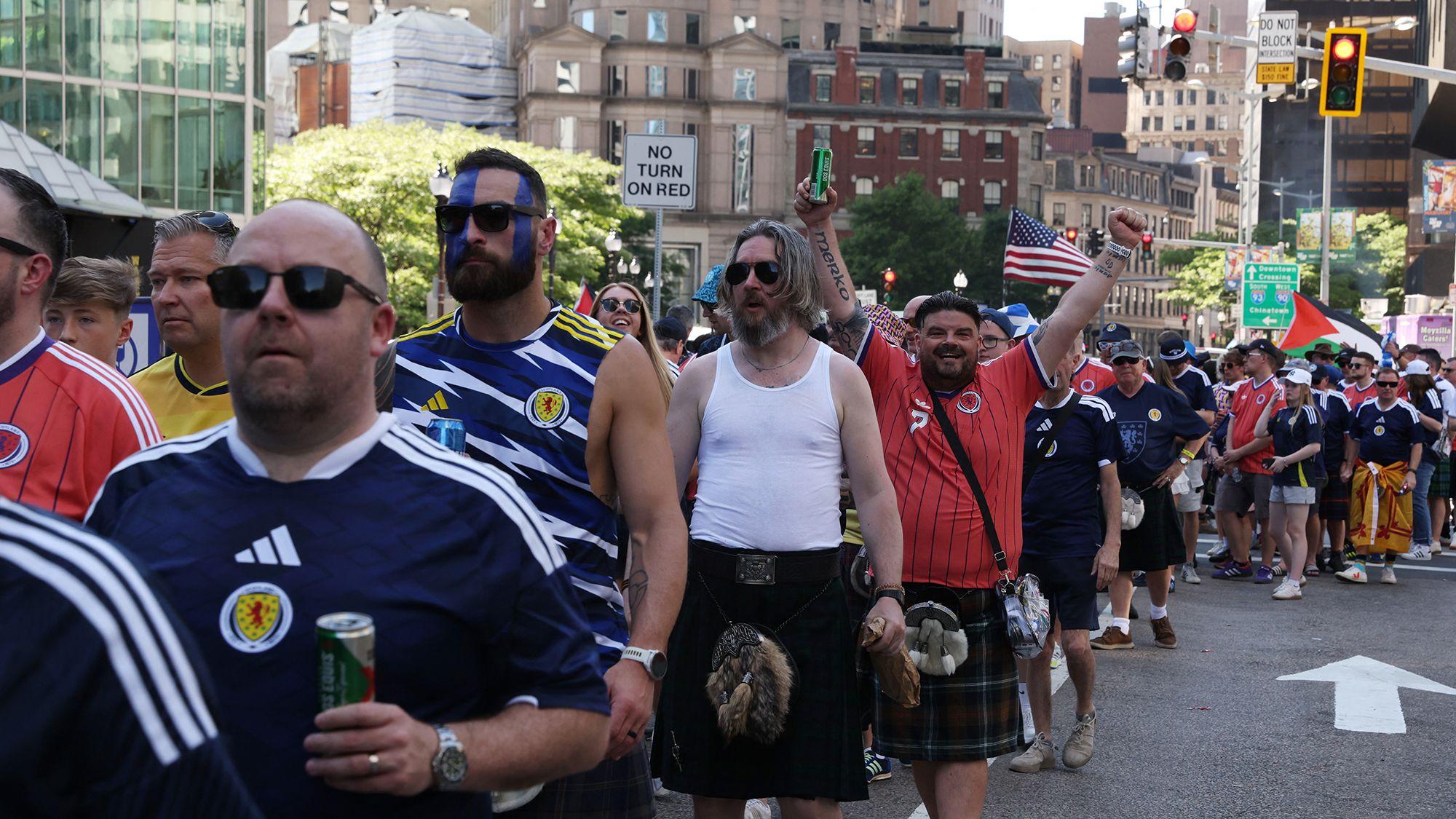 Scotland fans call for better crowd system at next World Cup match