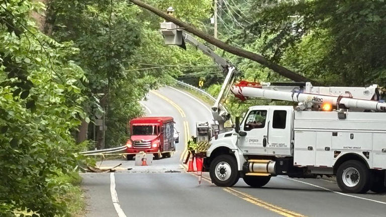 Downed tree, wires close River Road in Montgomery County