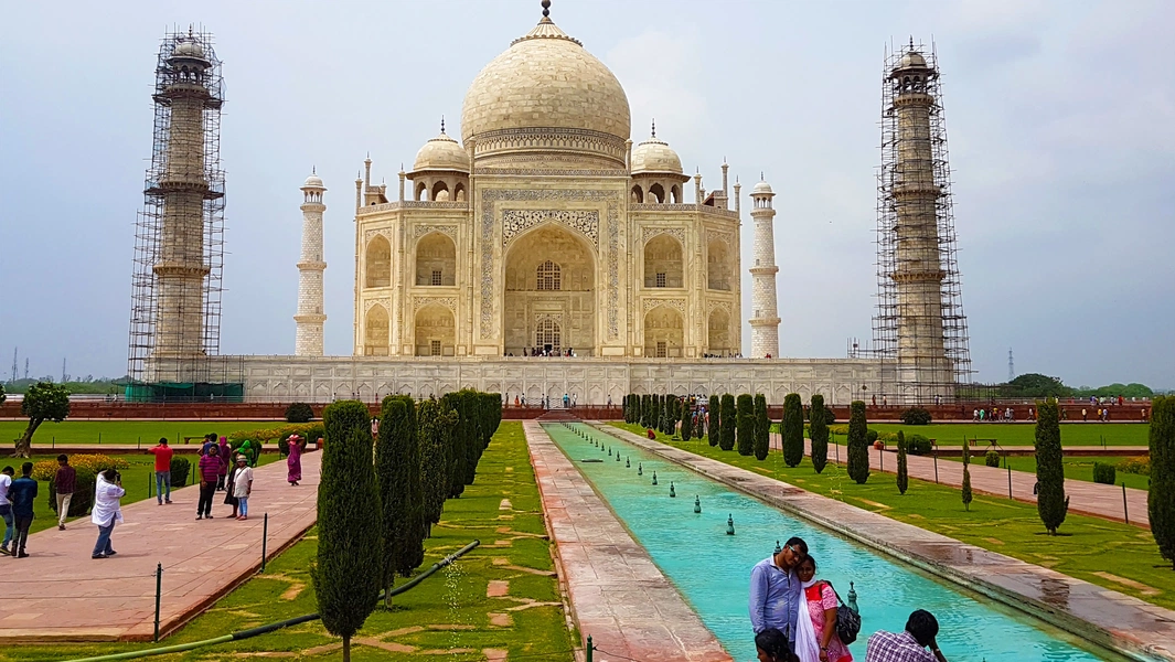 14 arranged royal marriages that grew into love