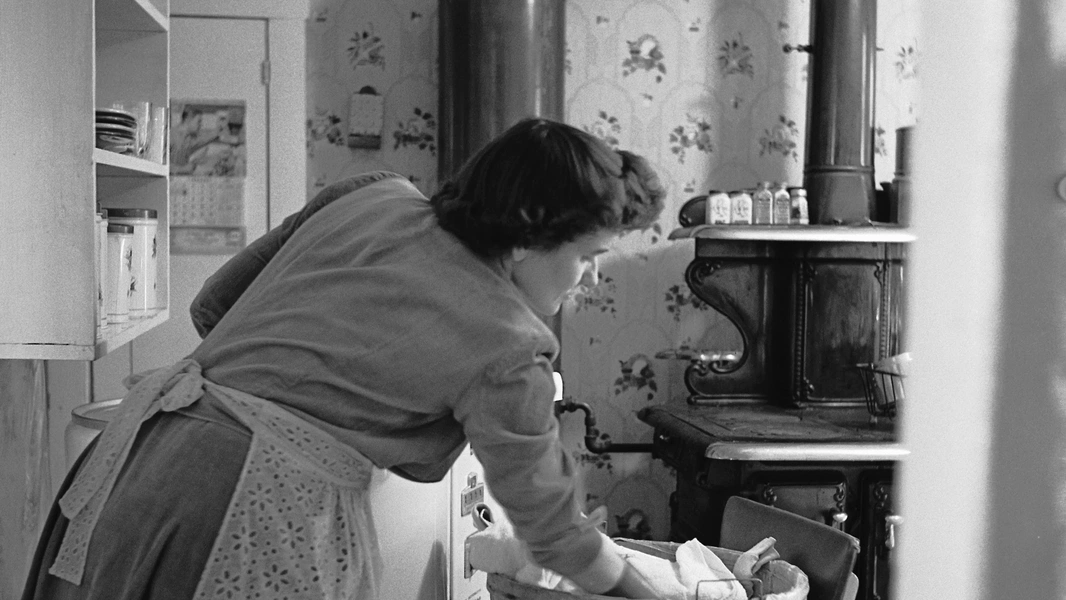13 labor-intensive household chores of the past